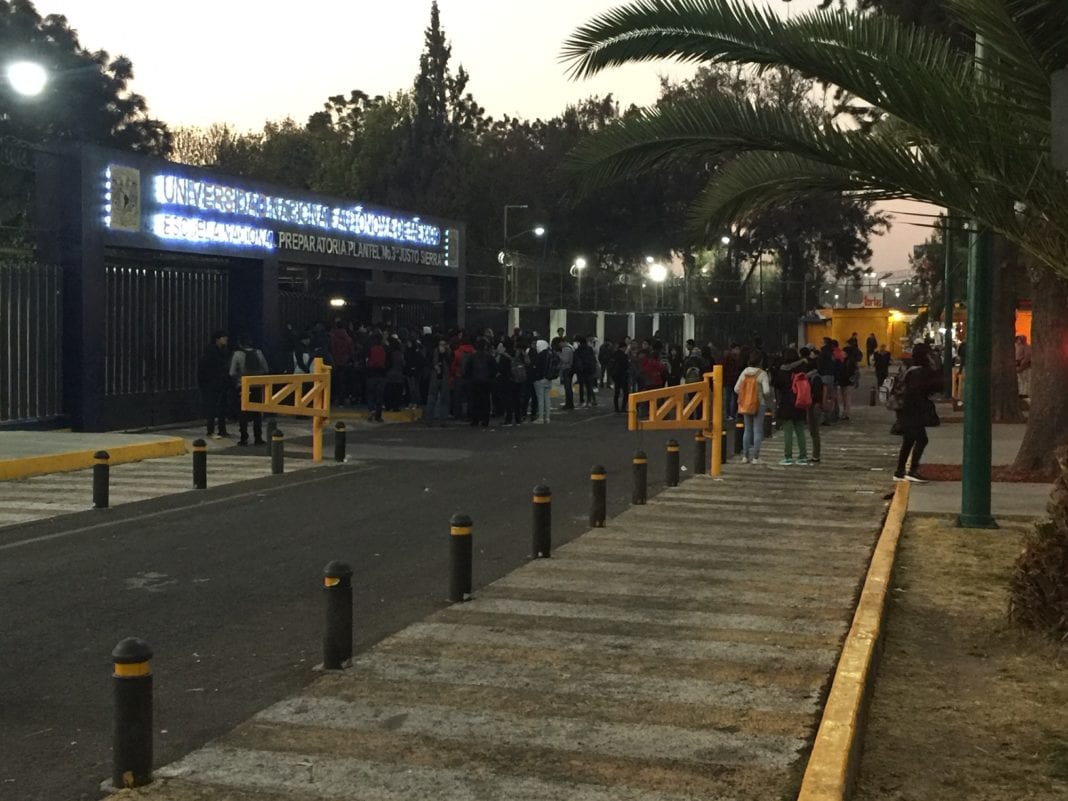 Liberan las instalaciones de la Preparatoria 3 de la UNAM - 88.9 Noticias