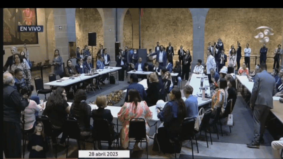Morena Y Sus Aliados Mayoritean A La Oposición Y Aprueban En Fast Track