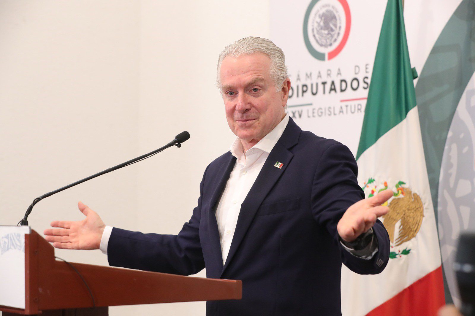 Creel listo para dejar su cargo si un panista se queda en su lugar - 88 ...