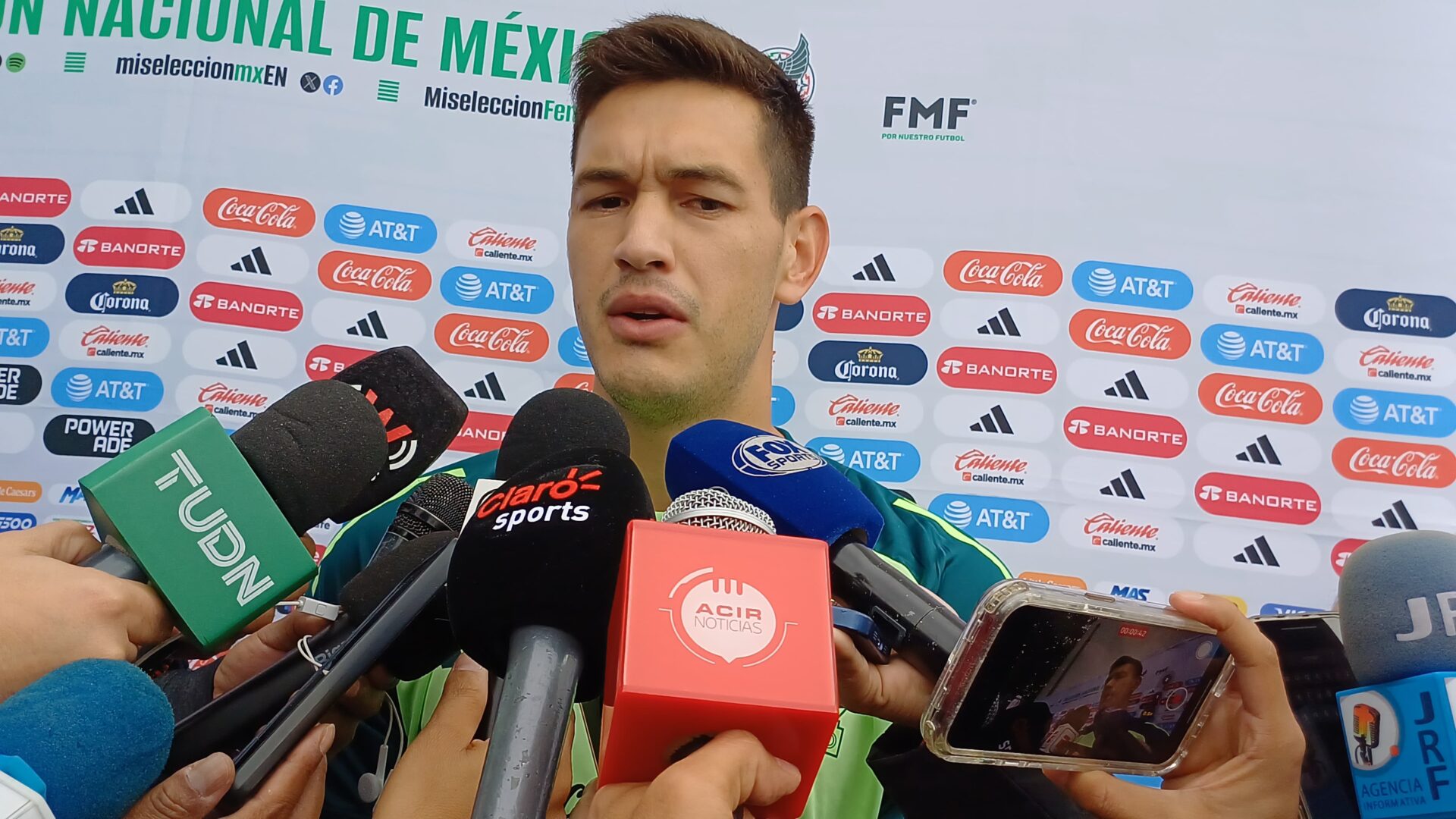 Besiktas quiere a César Montes - 88.9 Noticias