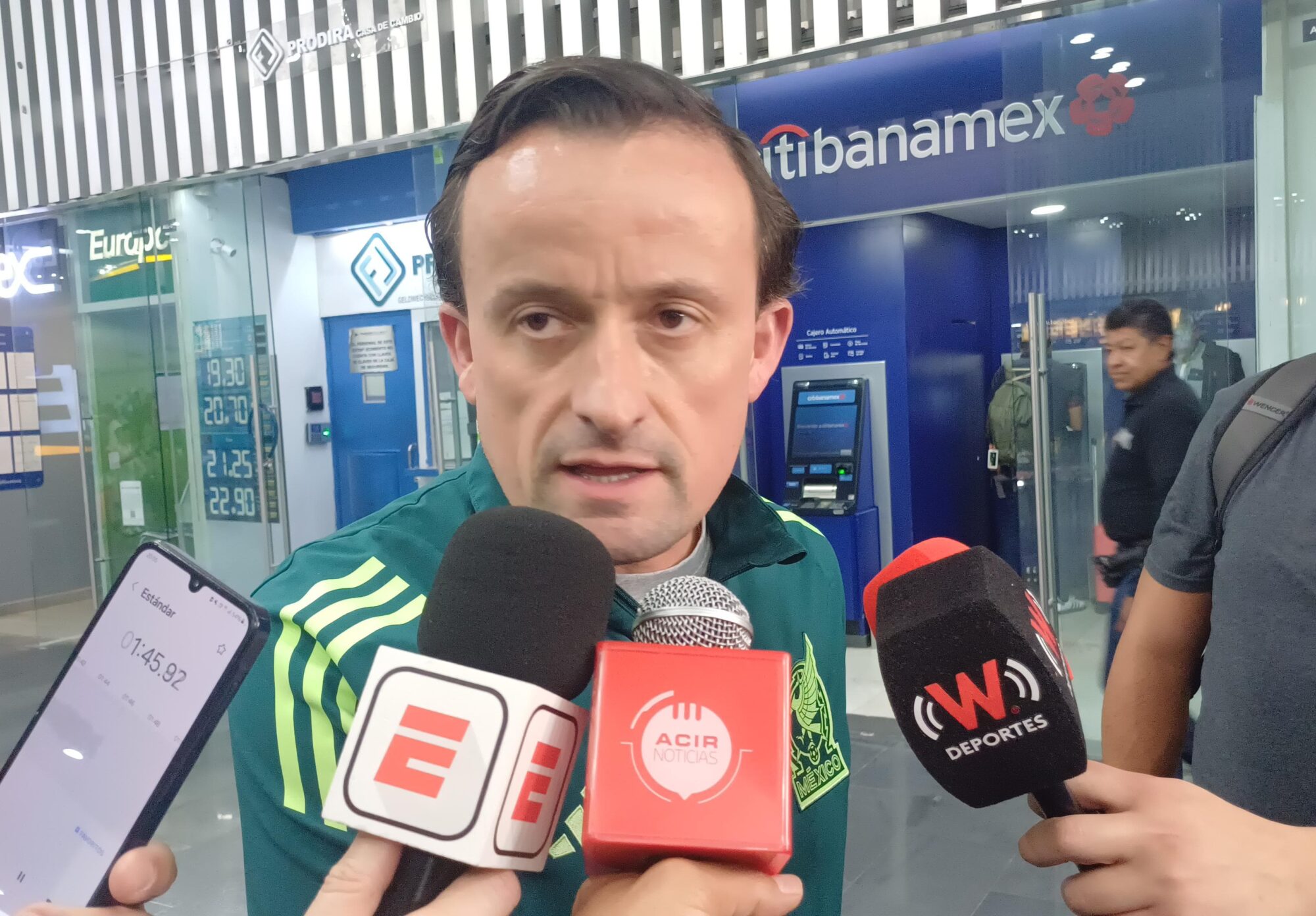 Mikel Arriola dijo que México podría enfrentar a Bélgica en marzo - 88.9 Noticias